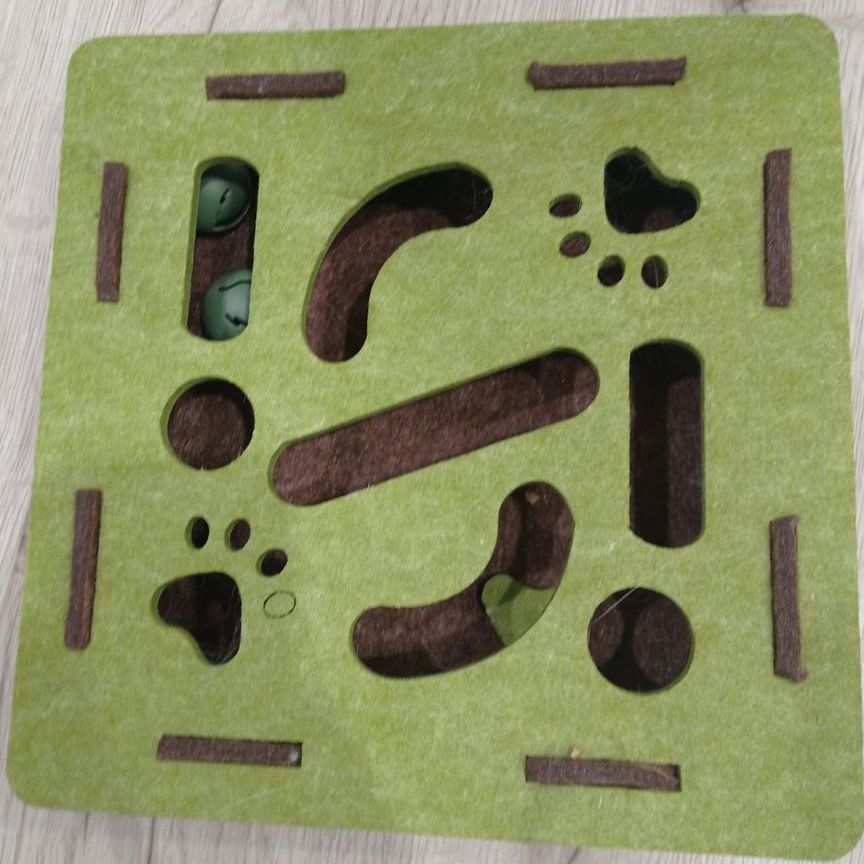 Лабиринт с шариками для кошки