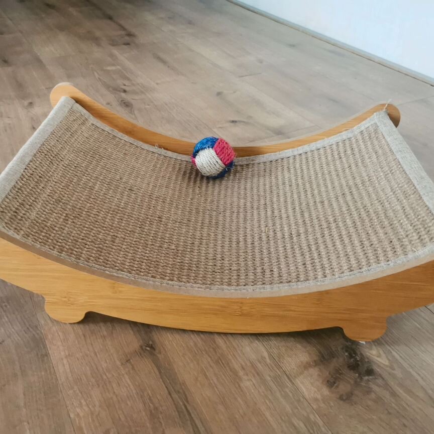 Лежанка(когтеточка для кота