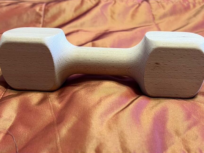 Для собак игрушки, деревянные