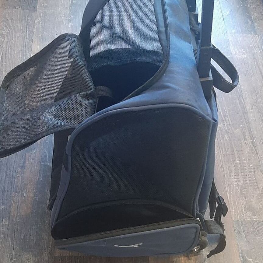 Переноска рюкзак для собак на колесах