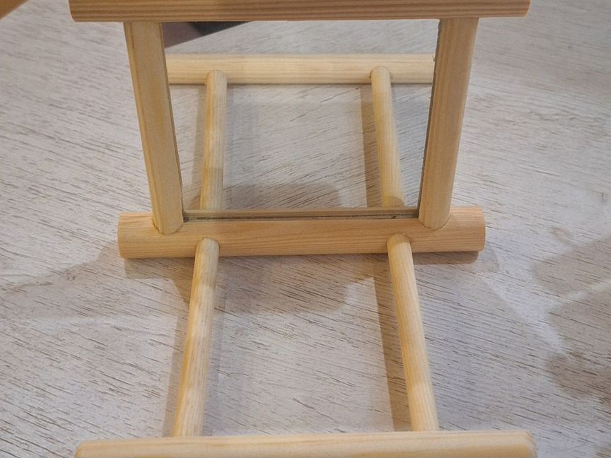 Зеркало для попугая