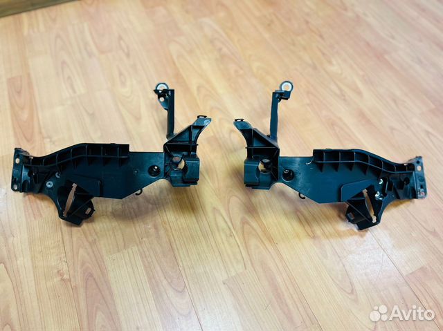 Кронштейн фары Audi A5 8T Рестайлинг левый правый купить в Москве ...