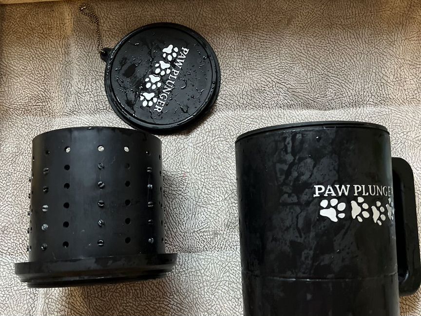 Лапомойка для собак крупных пород Paw plunger