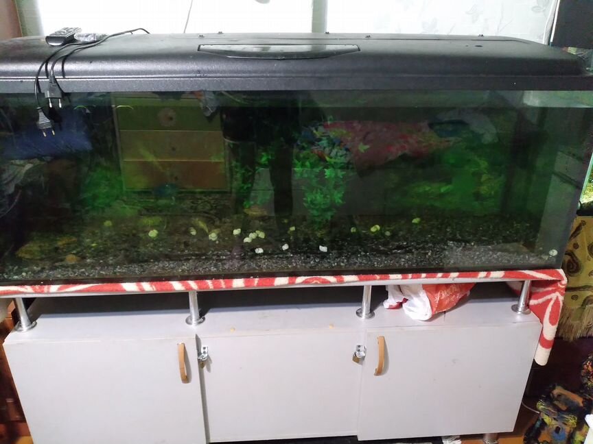 Аквариум 380л с тумбой