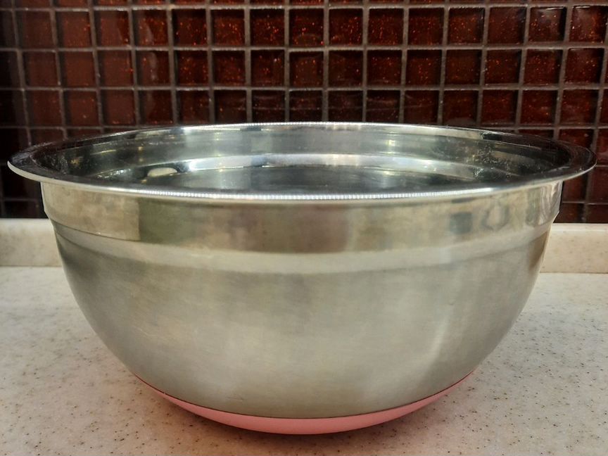 Миска для собак большая, 2,5 литра