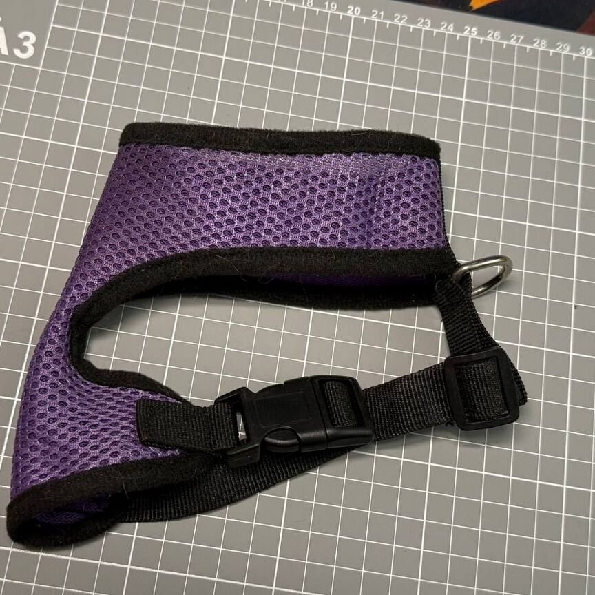 Шлейка для маленькой собаки размер S