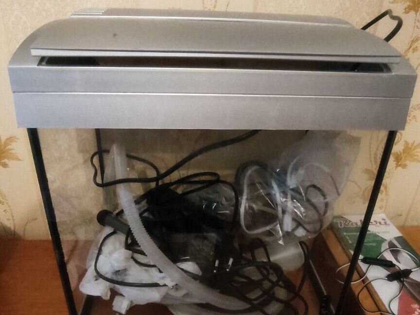 Аквариум Hailea 30 литров + фильтры, помпа, сачёк