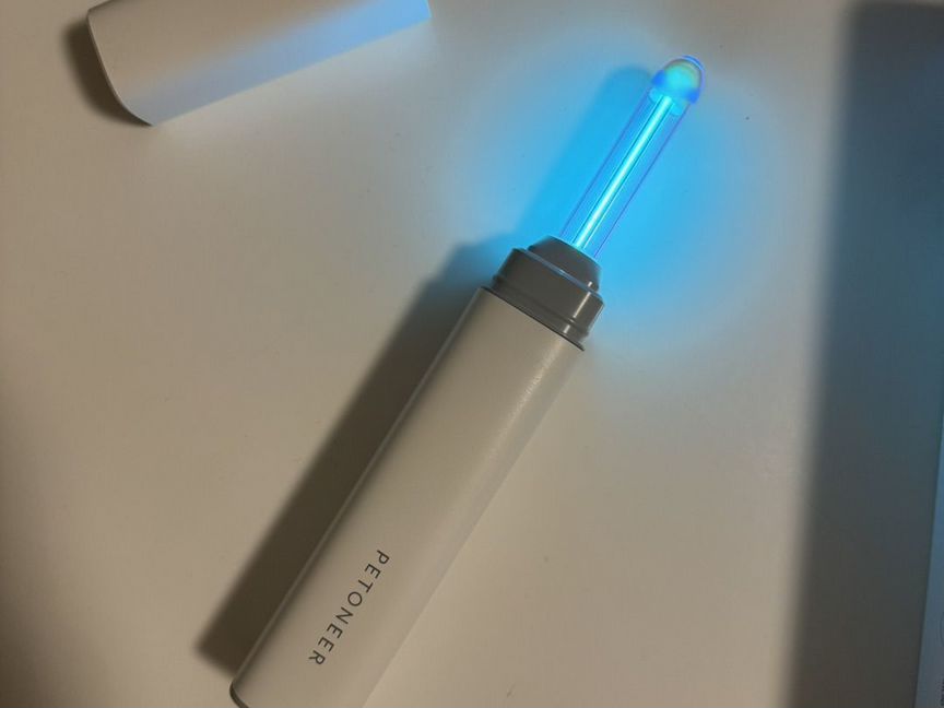 Портативная уф-лампа Petoneer для стерилизации