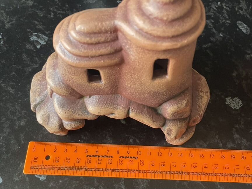 Домик в аквариум