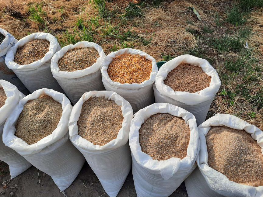 Пшеница 12'5 тонна, ячмень 12'5 тонна