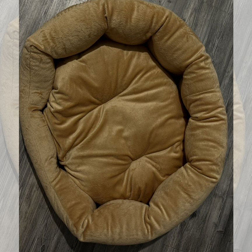 Лежанка для собак и кошек новая