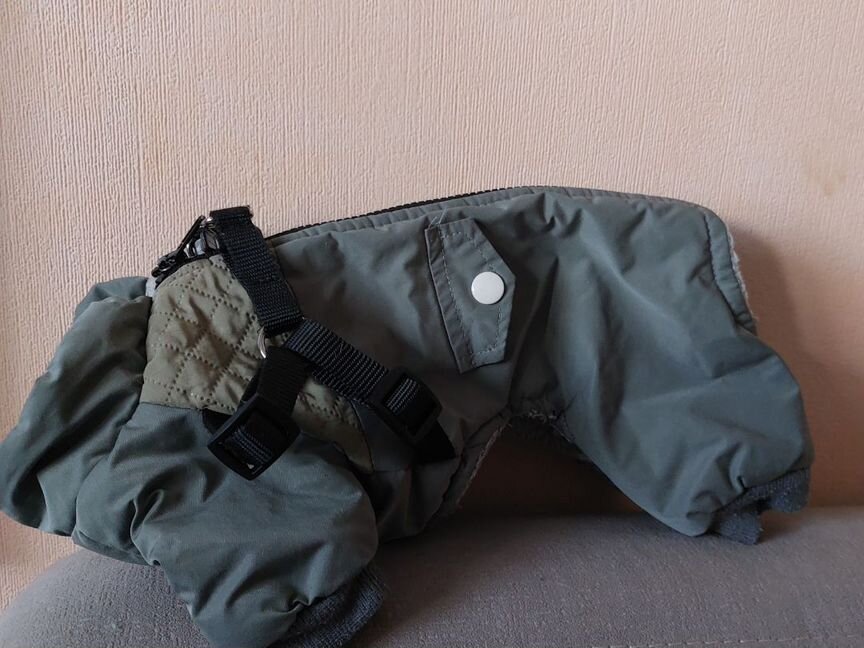 Комбинезон ддя той-терьера размер S