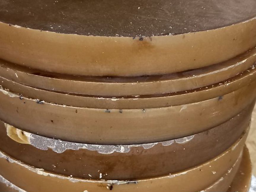 Воск пчелиный