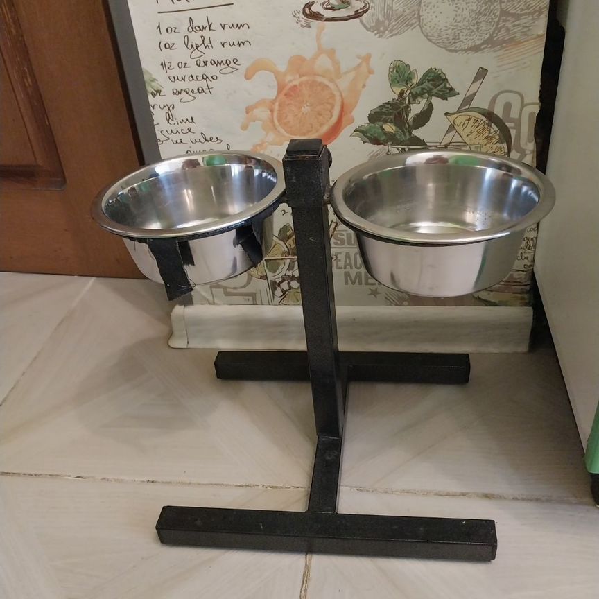 Собачьи миски со штативом