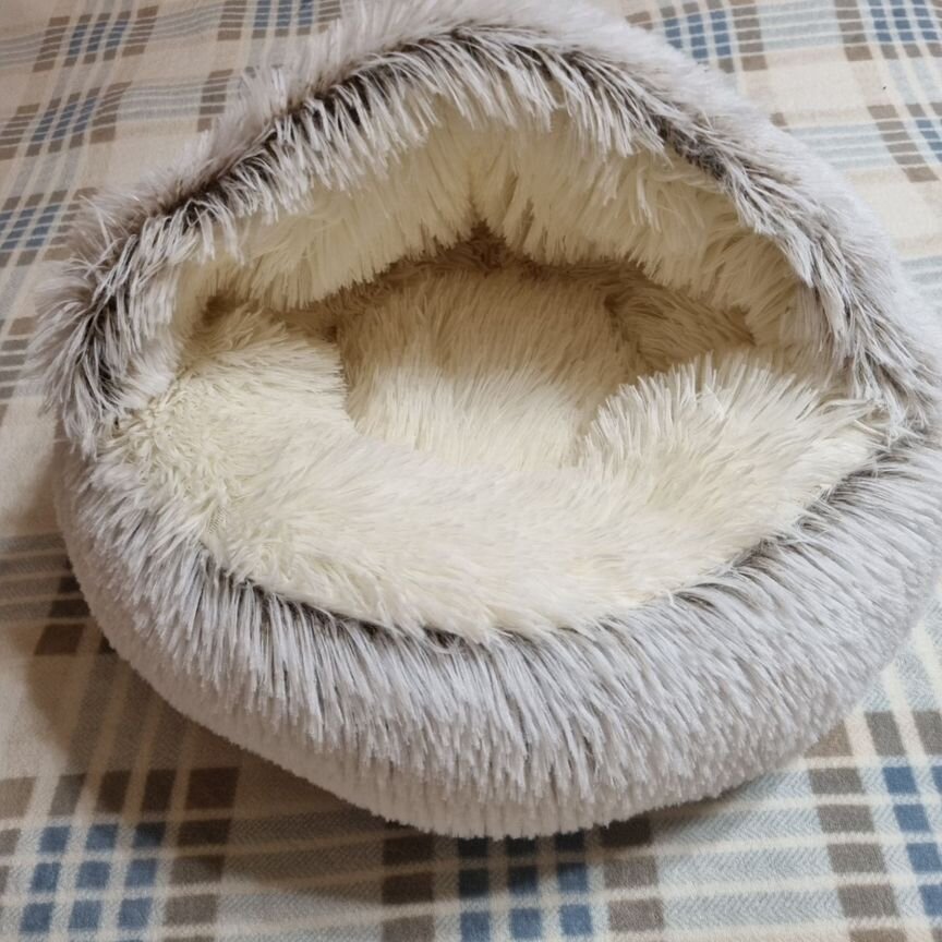 Лежанка для питомца