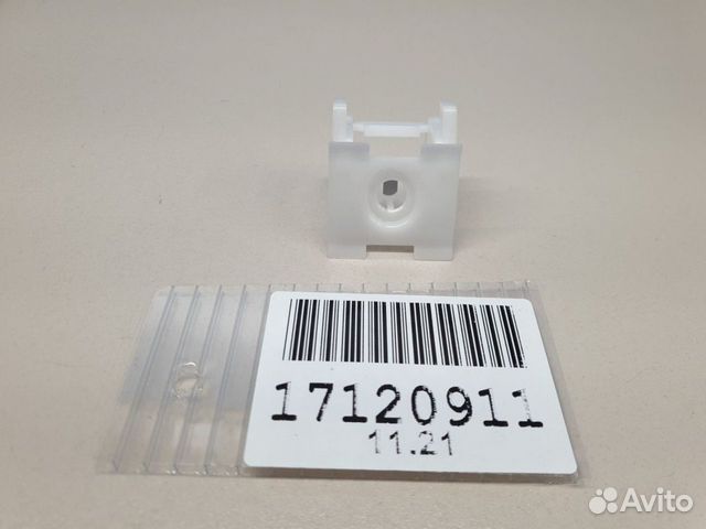 Клипса крепления накладки порога Mercedes GLE-klas купить в Санкт ...