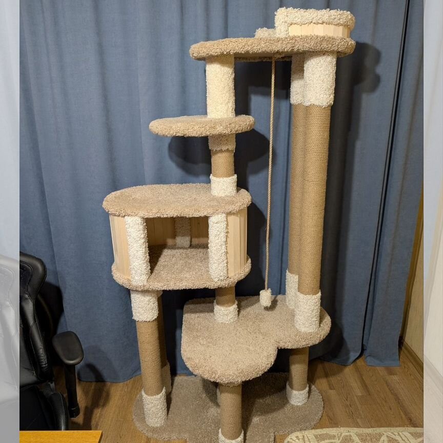 Домик для кошки 185 см в высоту