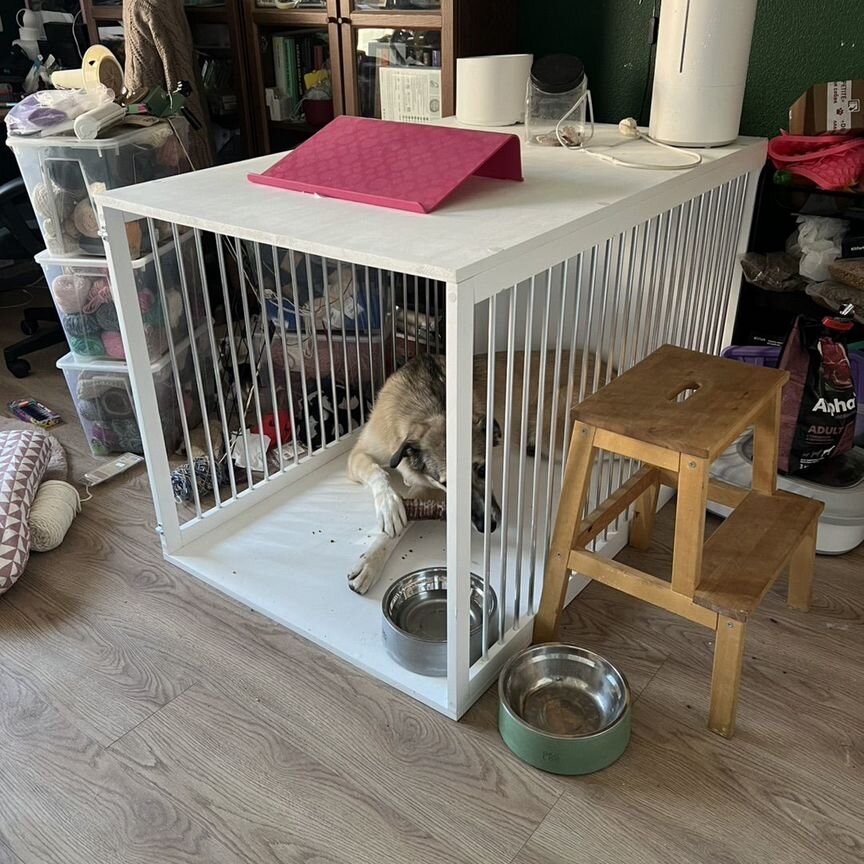Вольер для собаки в квартиру большой