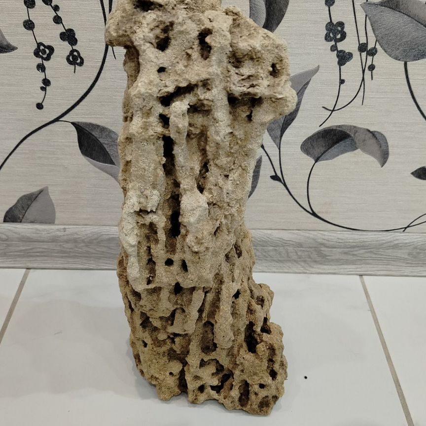 Камни для аквариума большие