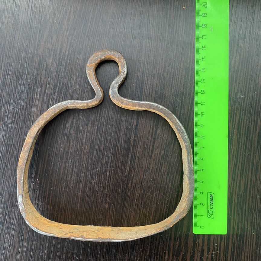 Стремена для лошади