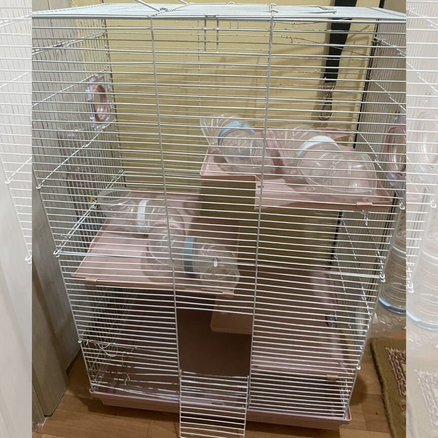 Клетка высокая