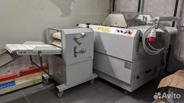 Круассаномат Alma 3000 купить в Москве | Готовый бизнес и оборудование ...