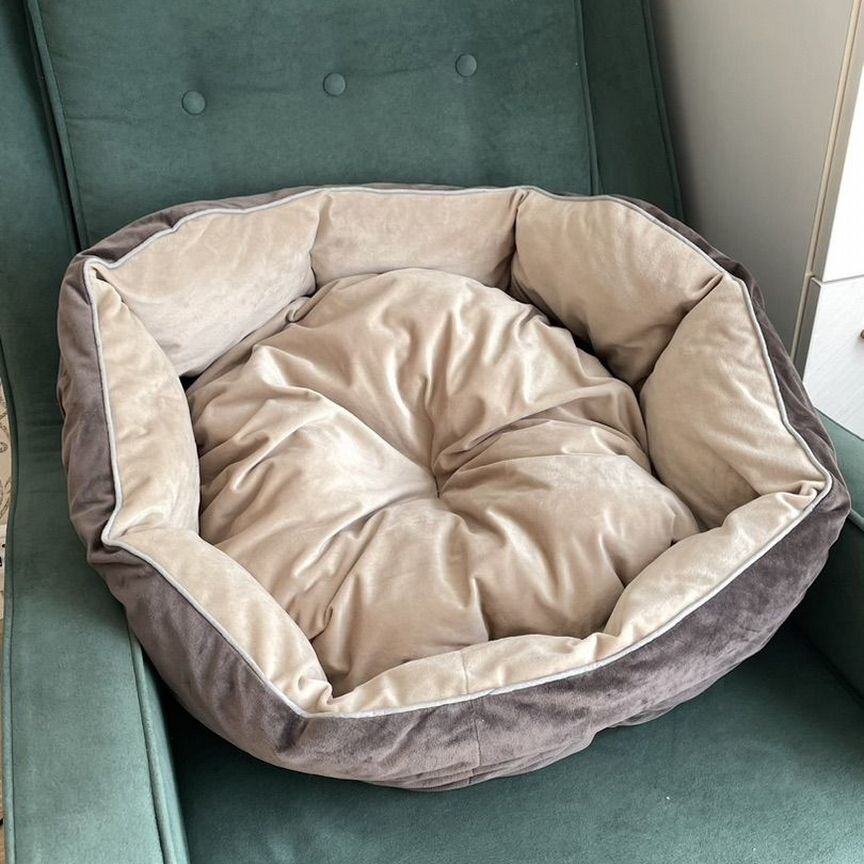 Лежанка для кошек для крупных кошек (велюр)