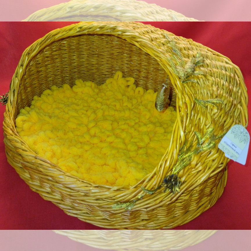 Лежанка для собак и кошек "Золотая лиственница"