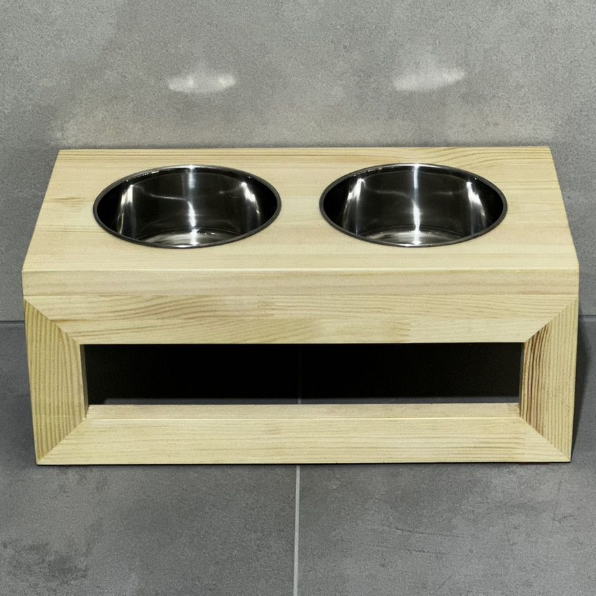 Подставка под миски для собак и кошек