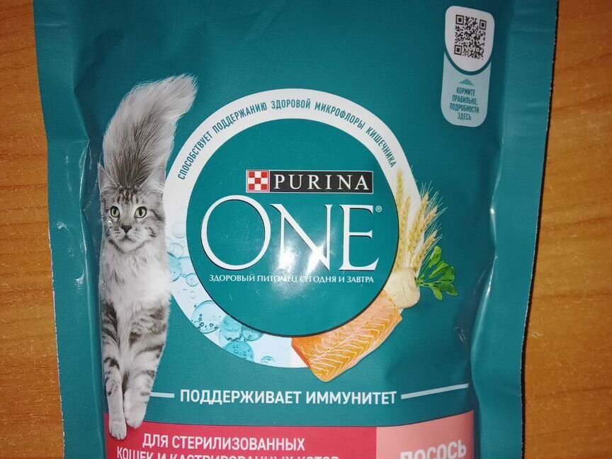 Корм для кошек сухой и влажный