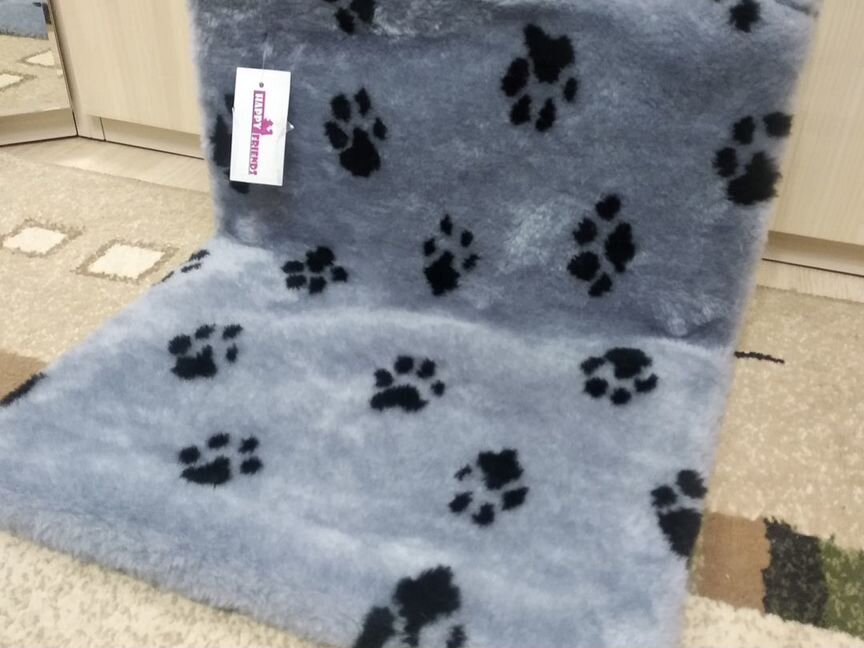 Лежанка для кошечки