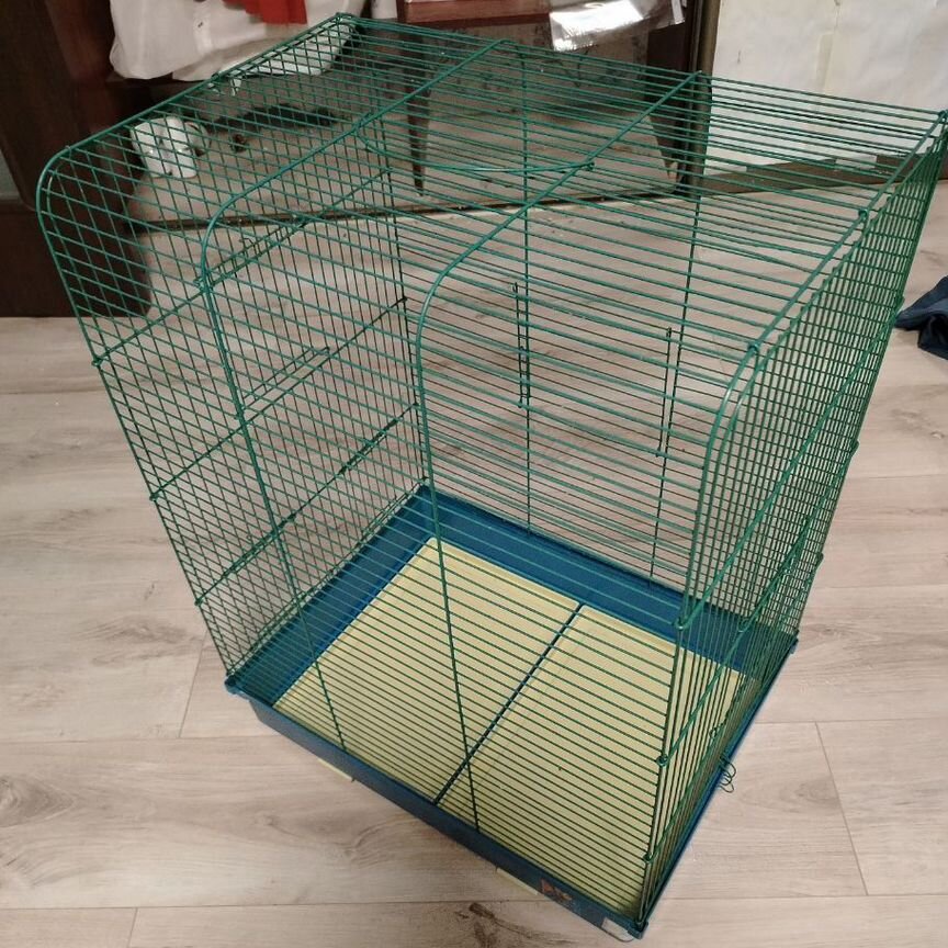 Клетка для птиц средняя