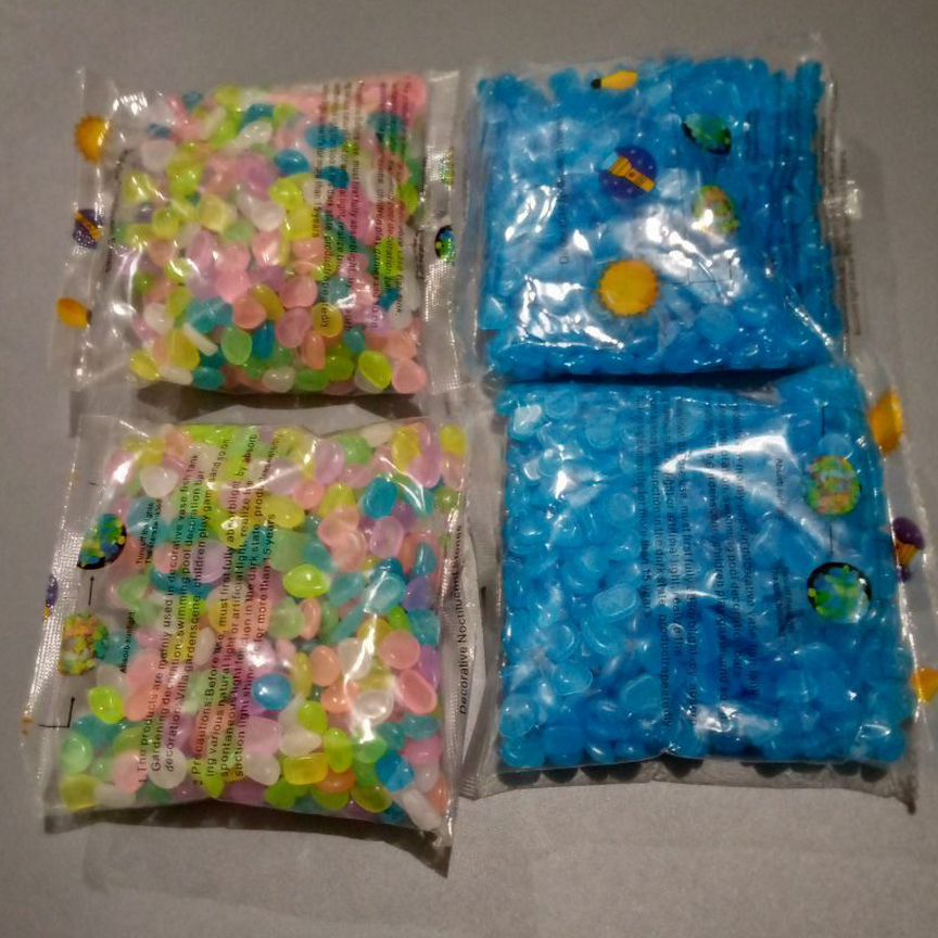 Разноцветные камни для аквариума