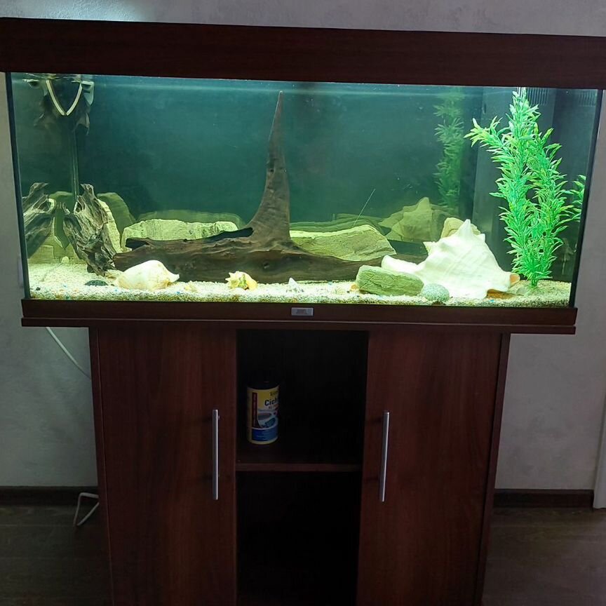 Аквариум с тумбой 150л б/у