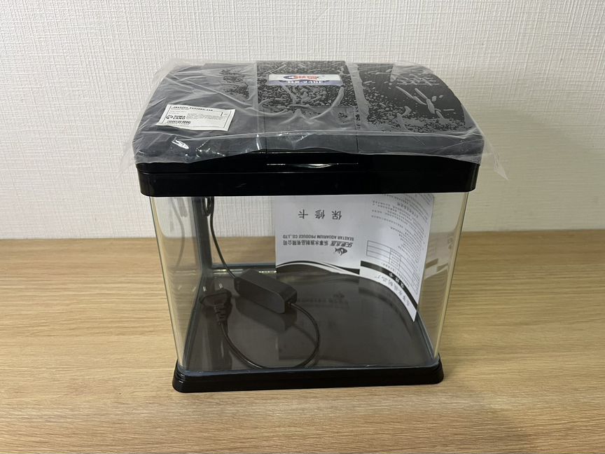 Аквариум SeaStar HX-240F: LED-лампа, фильтр, 10л
