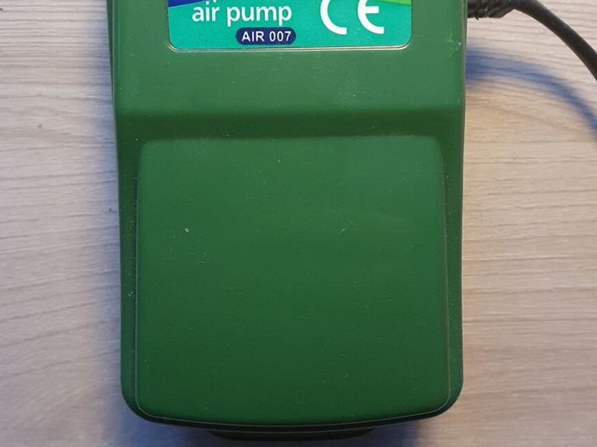 Воздушная помпа для аквариума