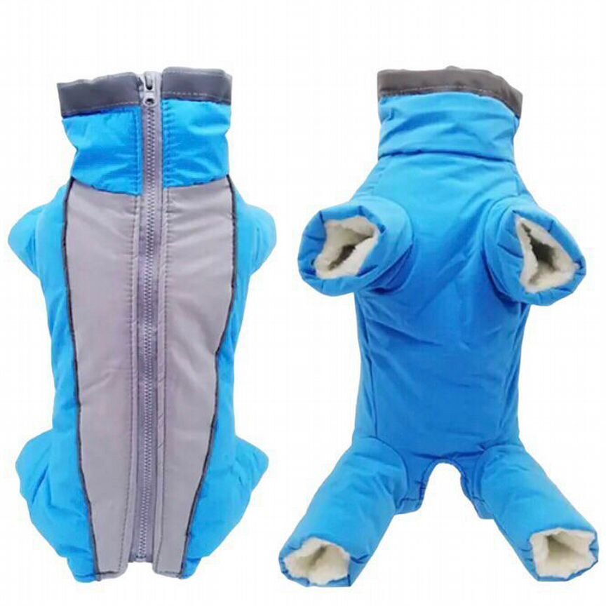 Зимний комбинезон для маленькой собаки