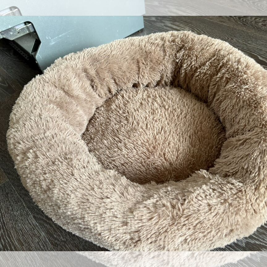 Лежанка для кошек и собак