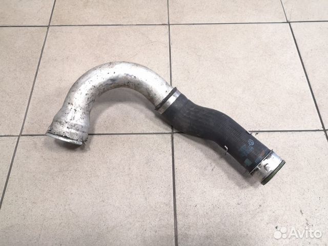 Патрубок турбины Volkswagen T5 2.5 купить в Москве VAG 7H0145708J | Авито