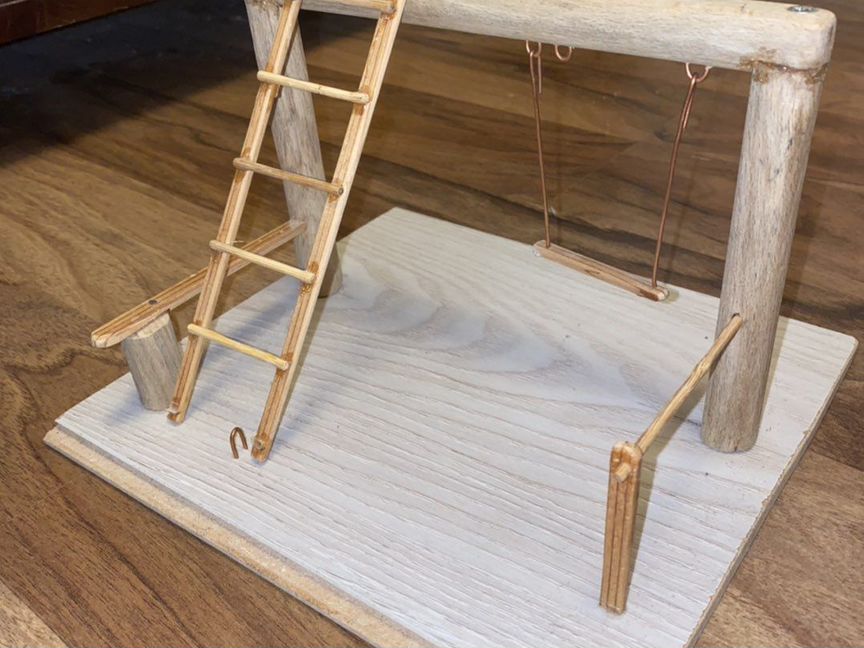 Площадка для попугая