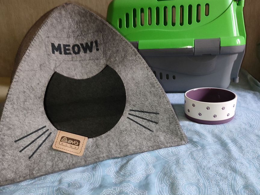 Новые домик+миска+переноска