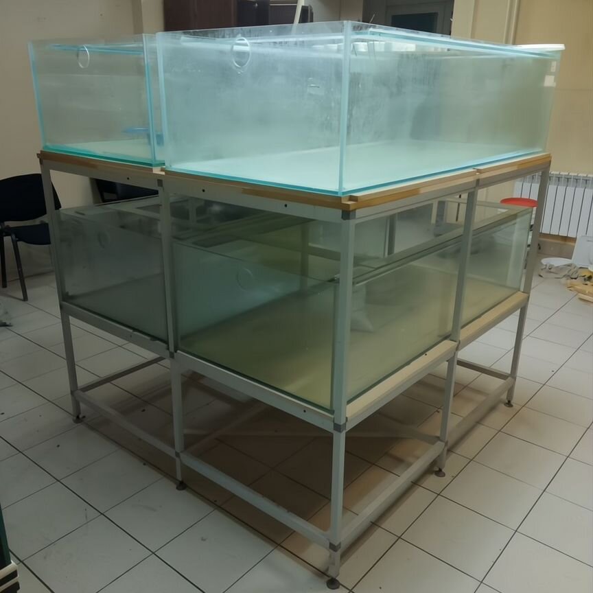 Аквариумы на алюминиевой разборной стойке