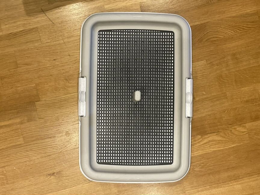 Лоток для собак со столбиком