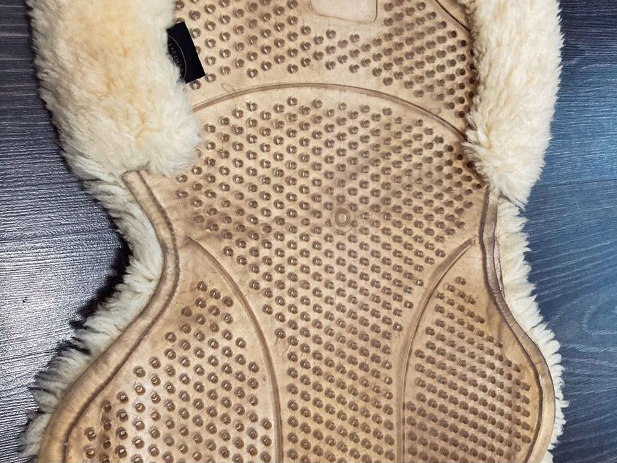 Гель с мехом под седло