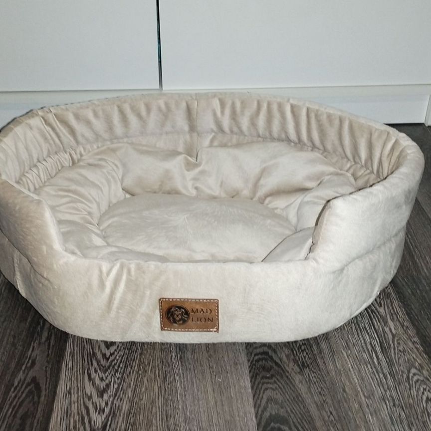 Лежанка для кота