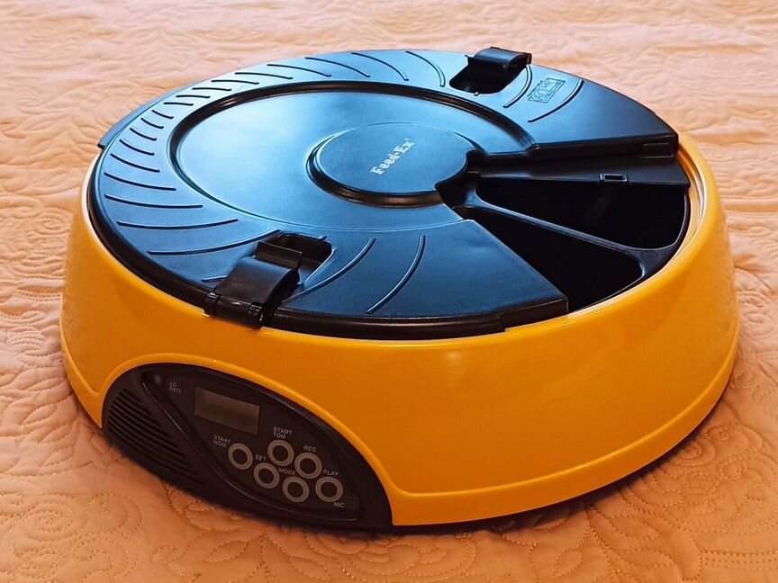 Автоматическая кормушка Feed-Ex на 6 кормлений