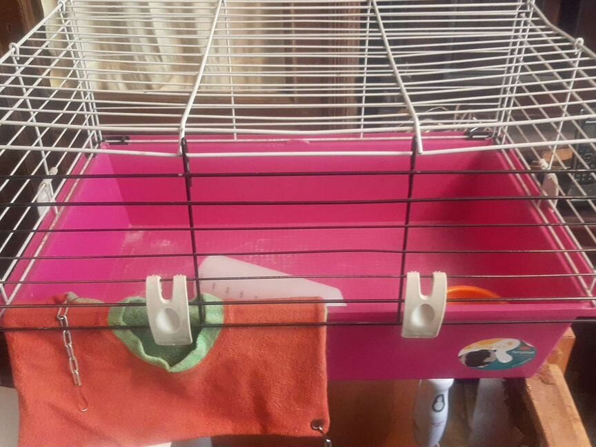 Продам клетки для грвзунов 1500 т р и 2500тр