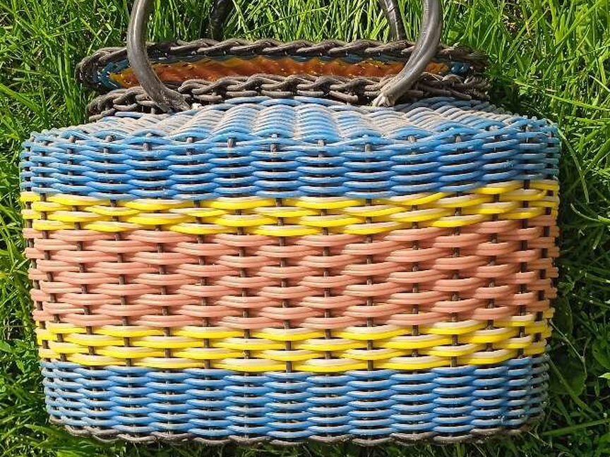 Корзина плетеная с крышкой