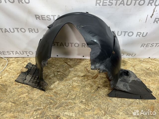 Подкрылок Porsche Panamera 4 купить в Москве 97050412501 | Авито