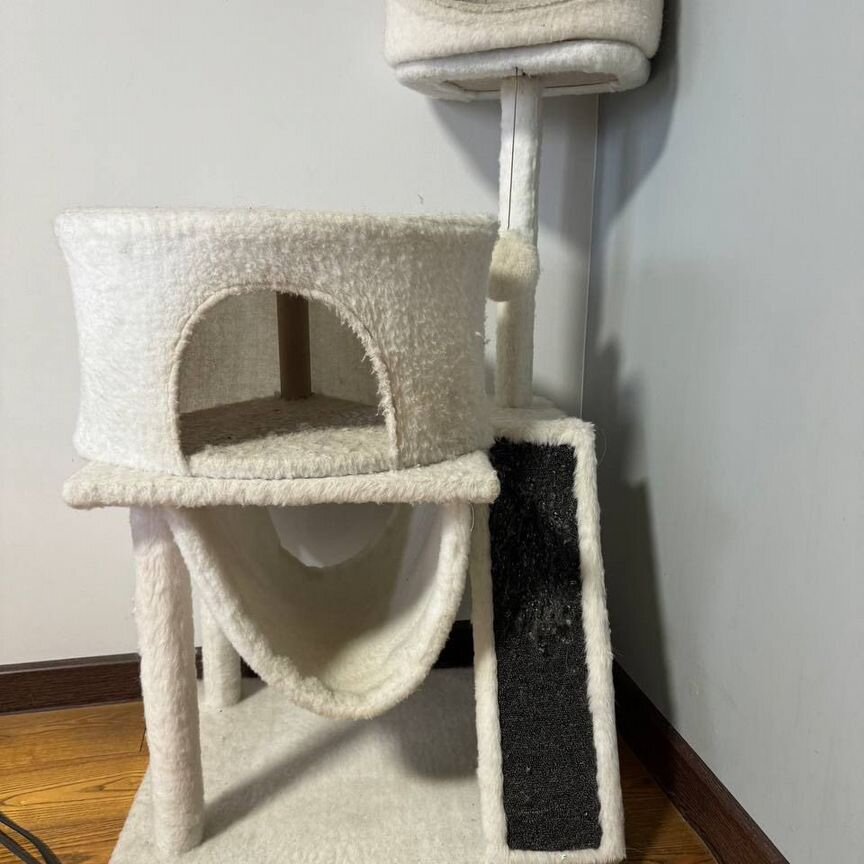 Кошкин домик с когтеточкой